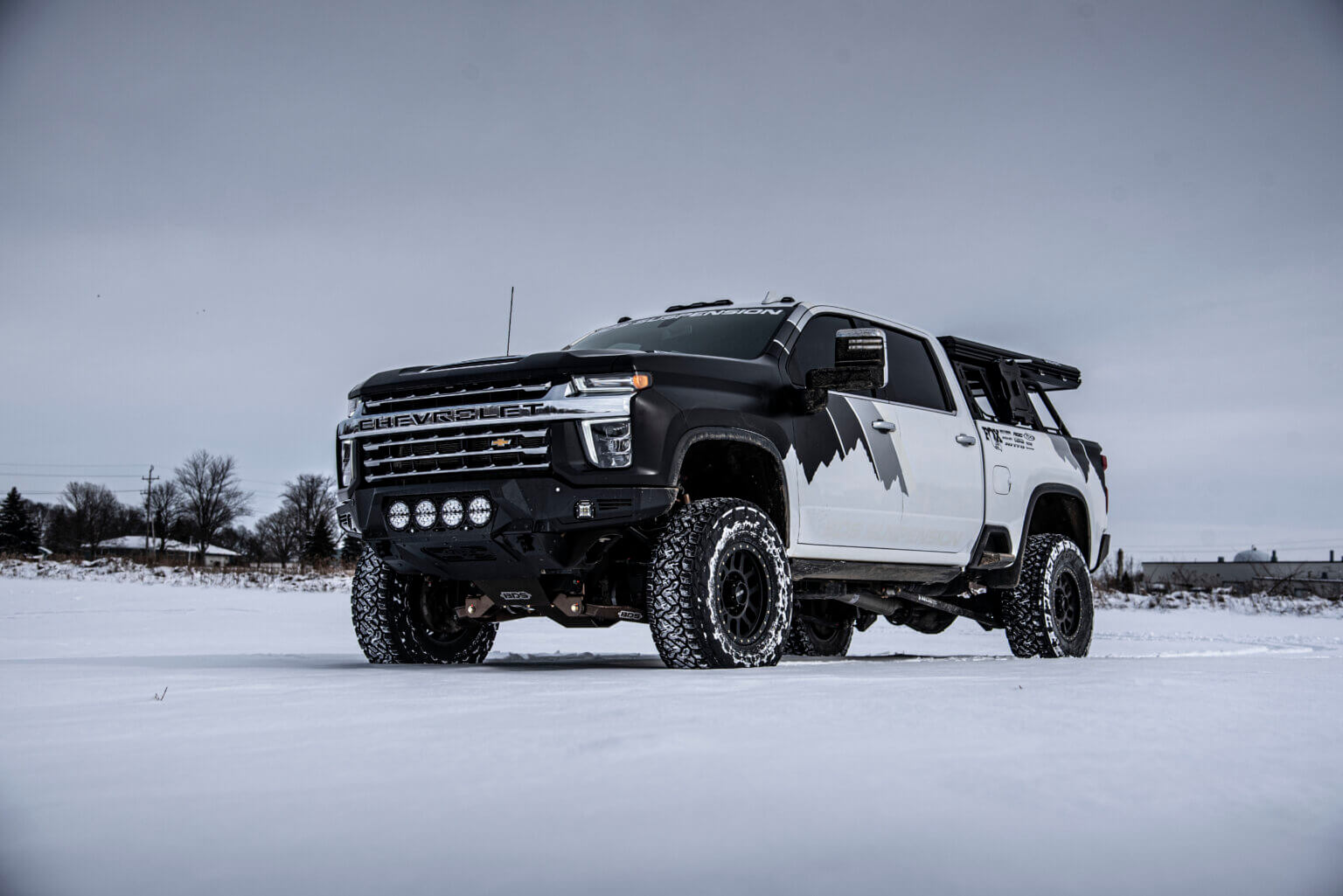 The Oreo Overlander: Chevy 2500HD 6.5" Lift Kit